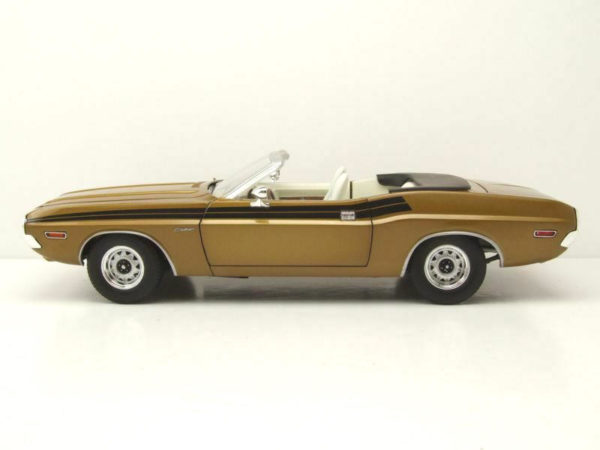 Dodge Challenger 340 Convertible 1971 - The Mod Squad - Greenlight 1/18